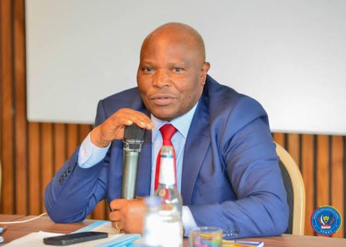 RDC : le sénateur Vunabandi s'insurge contre l'abandon des magistrats ...